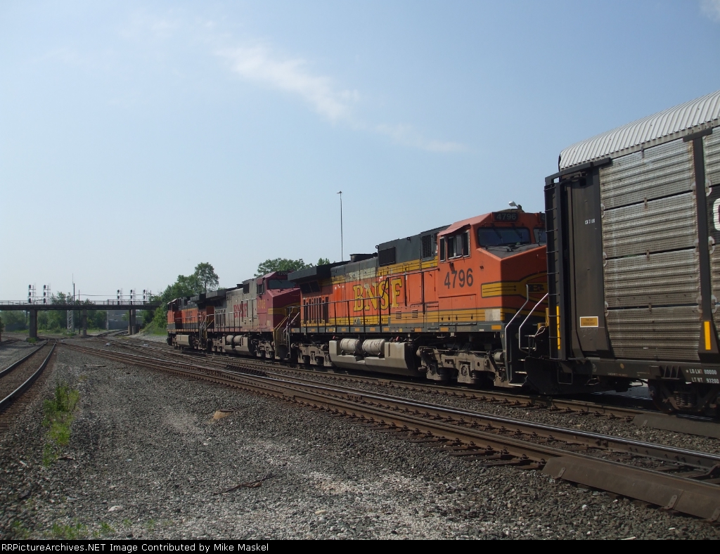 BNSF 970